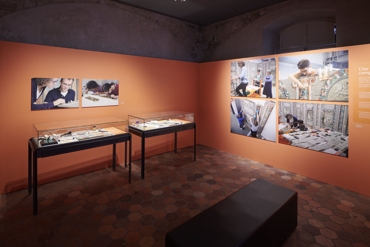 Ovide dans le Jura - L'étonnante histoire d'un papier peint - Château ...